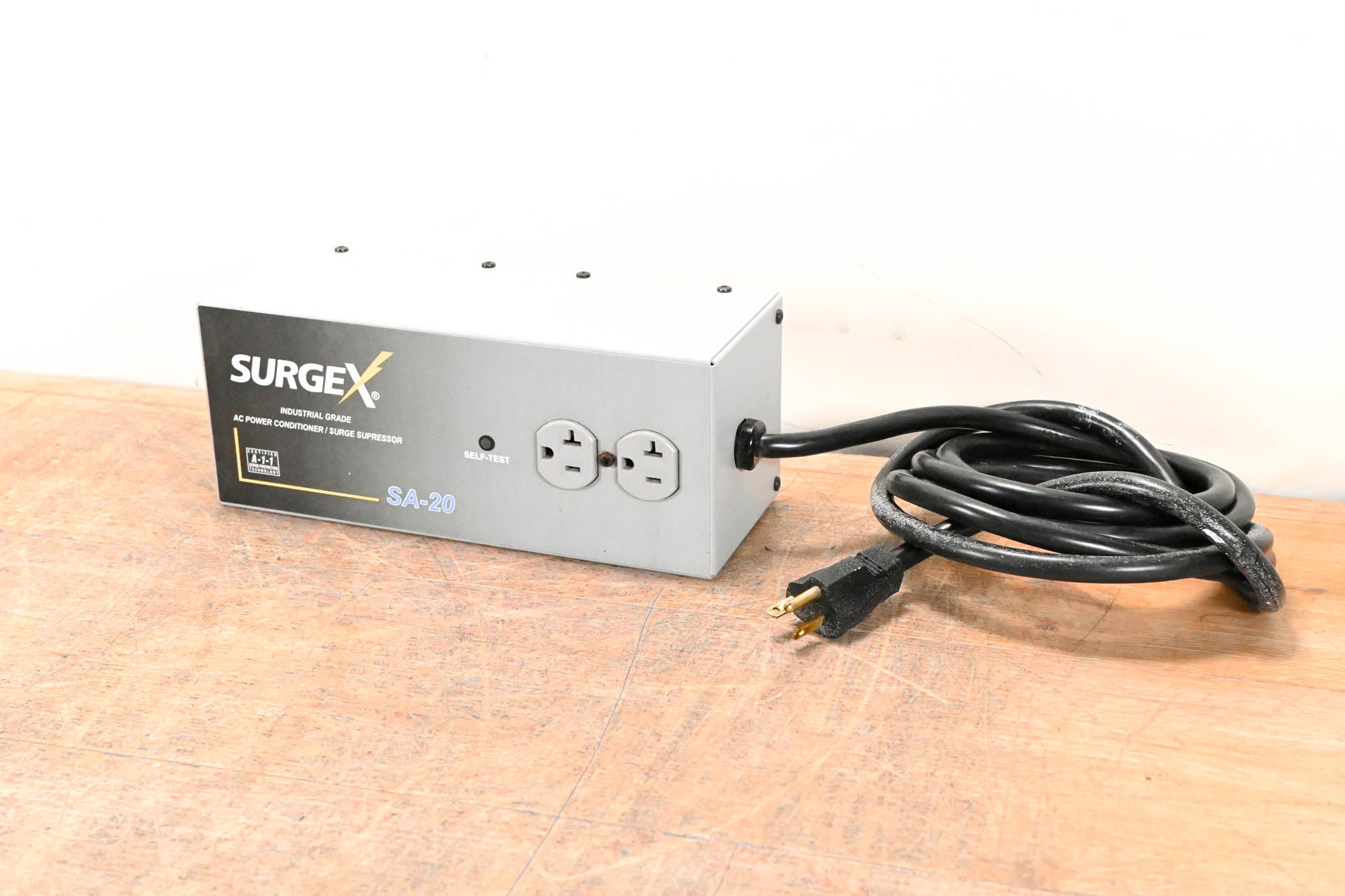SurgeX SA-20 2-Outlet 20A Power Conditioner and Surge Eliminator CG01JGN