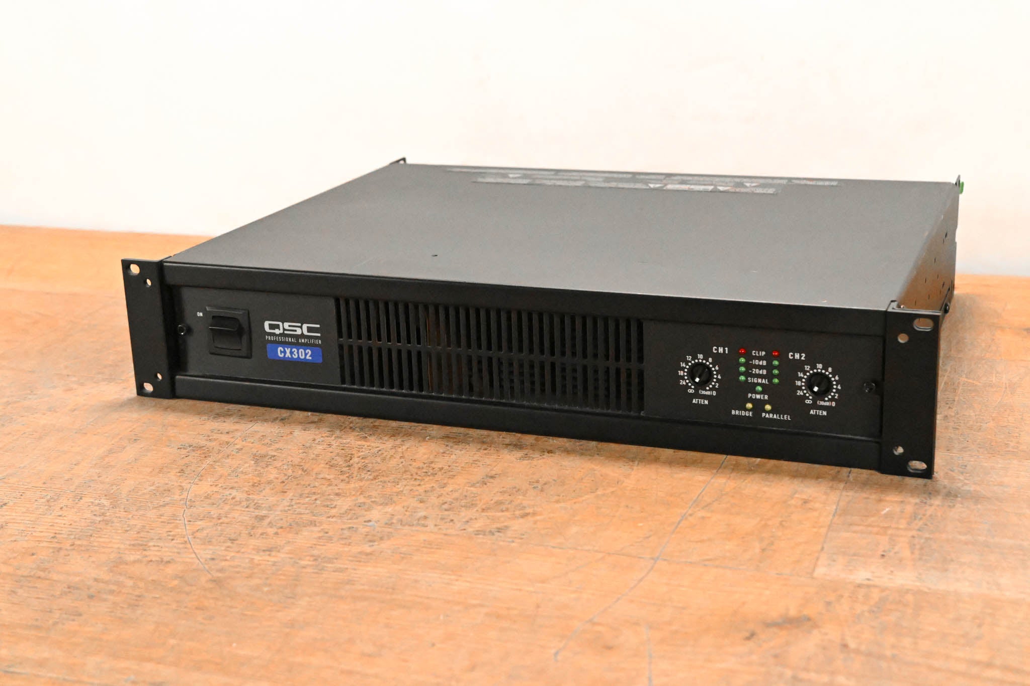 QSC CX302 2-Channel Power Amplifier CG01PBA