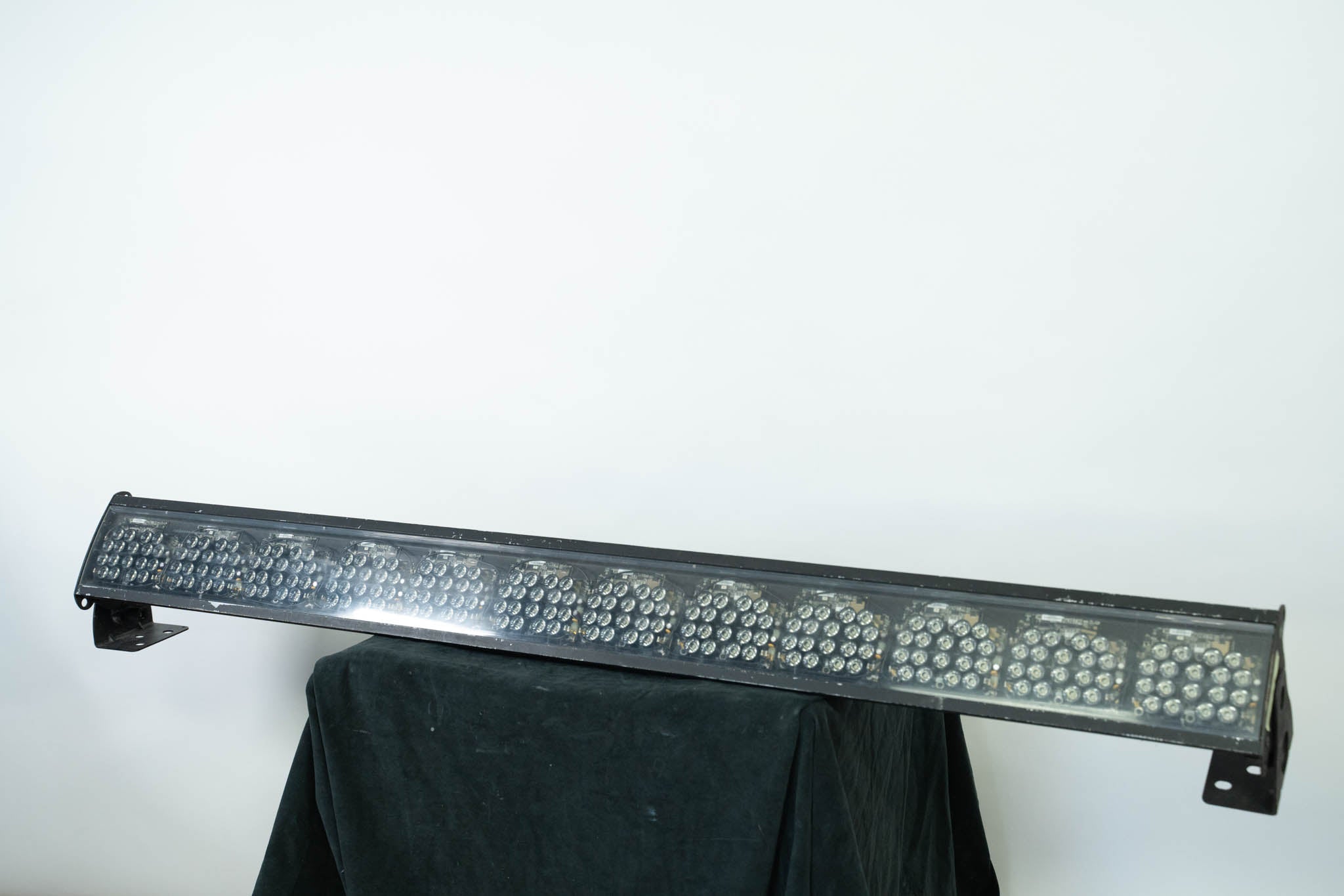 Philips Color Kinetics ColorBlaze 72 Linear LED Fixture CG01ENH